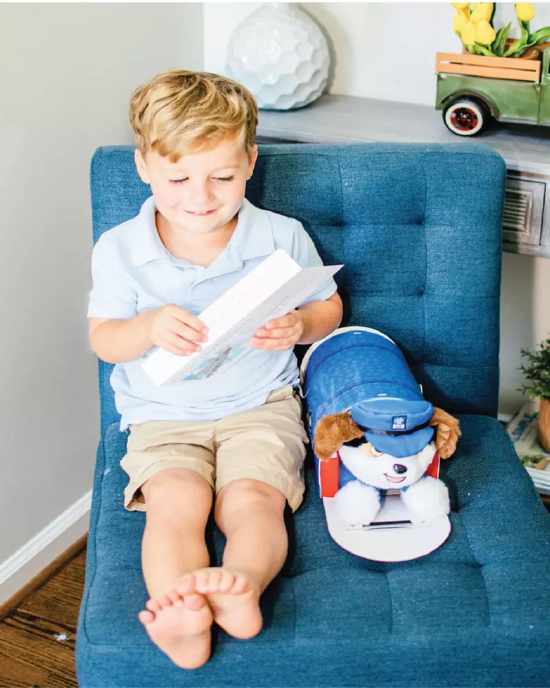 Mailbox Mutts – BEST. GIFT. EVER. The plush pups that send kids REAL mail.